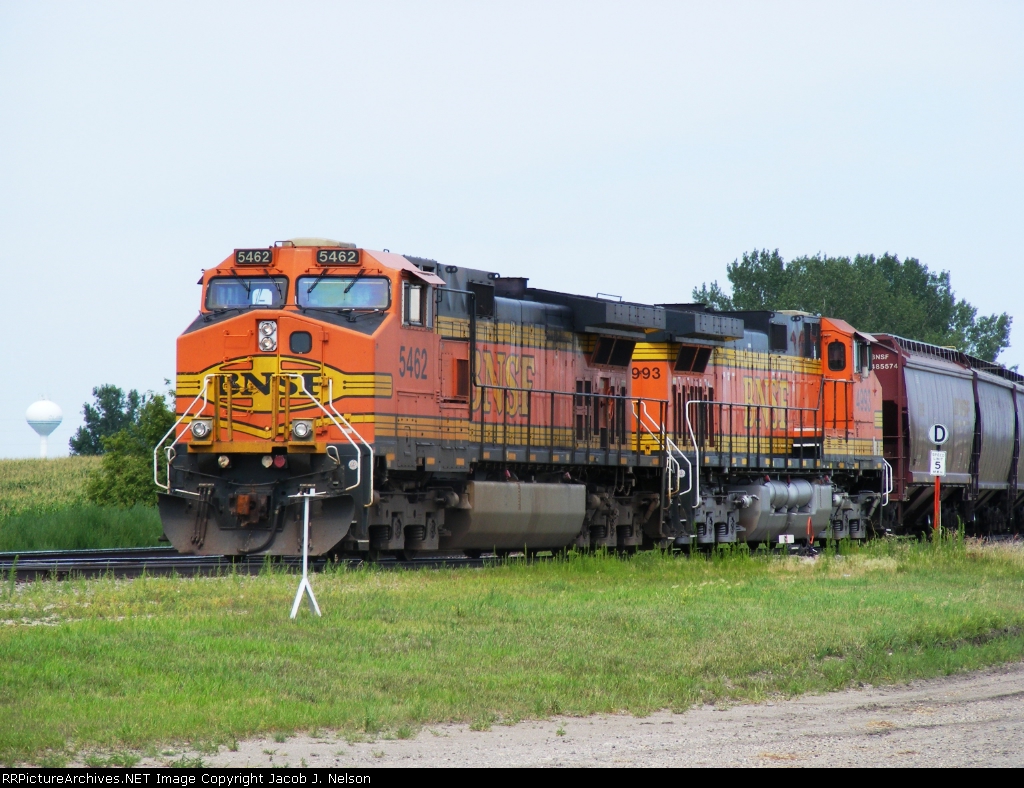 BNSF 5462